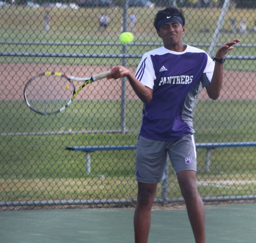 HS Roundup: South rules over North; Sabers edge Cavs | News, Sports, Jobs - The Nashua Telegraph